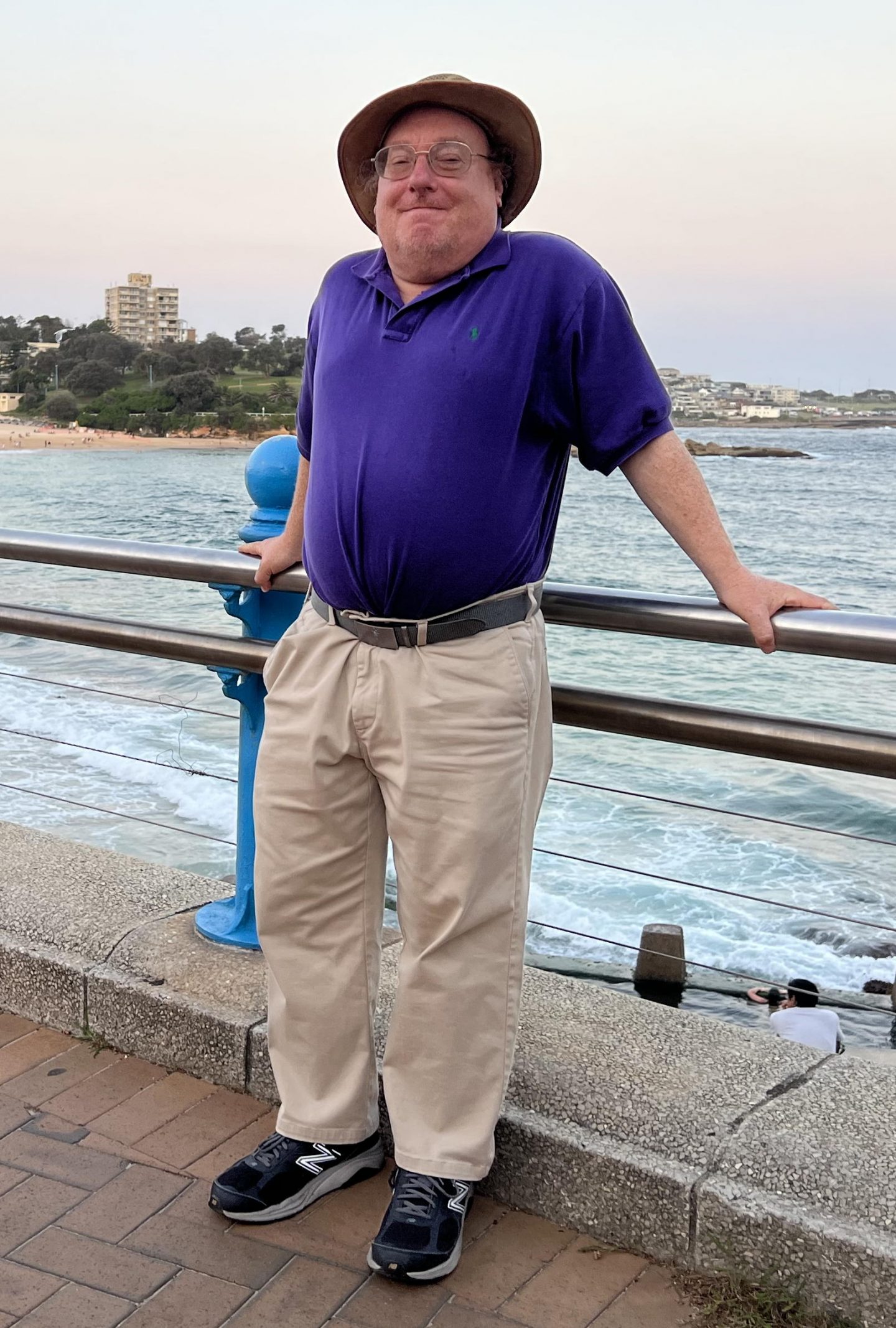 Dan Arovas - Institute for Fundamental Theory (IFT)